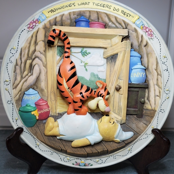 Disney | Accents | Limited Edition Plate Winnie The Pooh And Friends ...